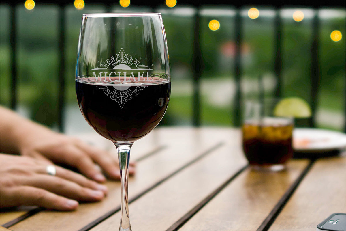 Navigator Personalised Wine Glass or Champagne Flute | Givi Gifts