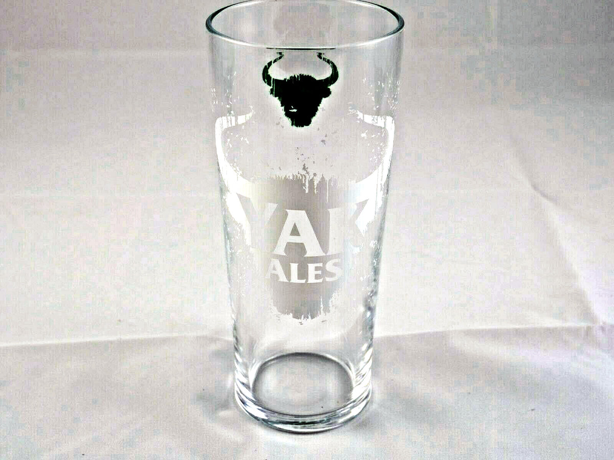 Matilda Bay - Yak Ales beer Schooners 425ml - 2 Glass Set | Givi Gifts